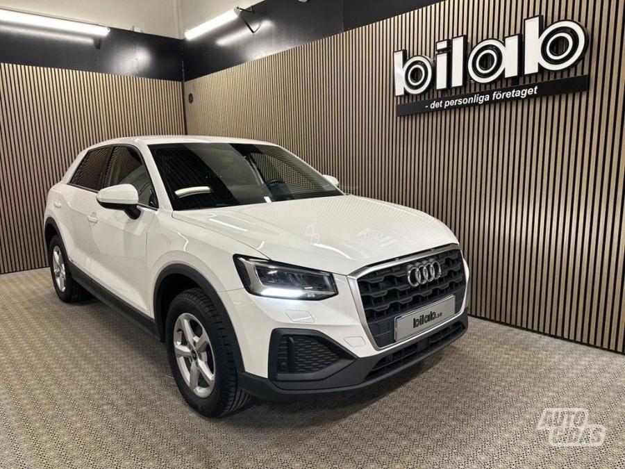 White Audi Q2 2022 in Kaunas, with an engine capacity of 0.00 L and mileage of 42 thousand km for 24305 €, photo 1 on AUTOMOTO.COM.LV