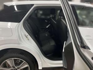 White Audi Q2 2022 in Kaunas, with an engine capacity of 1.00 L and mileage of 62 thousand km for 23458 €, photo 14 on AUTOMOTO.COM.LV