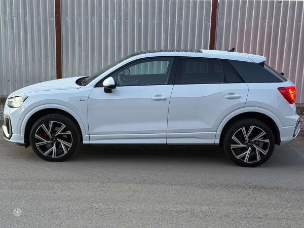 White Audi Q2 2023 in Vilkaviskis, with an engine capacity of 1.97 L and mileage of 43 thousand km for 23000 €, photo 6 on AUTOMOTO.COM.LV