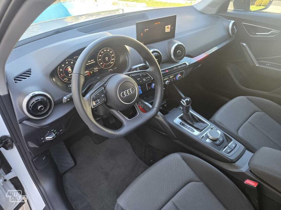 Balts Audi Q2 2023 Marijampole, ar dzinēja tilpumu 1.50 L un nobraukumu 21 tūkst. km par 21800 €, foto 10 vietnē AUTOMOTO.COM.LV