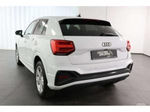 White Audi Q2 2024 in Kaunas, with an engine capacity of 1.50 L and mileage of 17 thousand km for 32669 €, photo 6 on AUTOMOTO.COM.LV