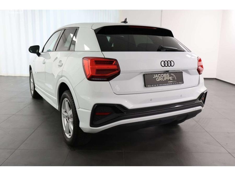 Balts Audi Q2 2024 Kauņa, ar dzinēja tilpumu 1.50 L un nobraukumu 15 tūkst. km par 32659 €, foto 6 vietnē AUTOMOTO.COM.LV
