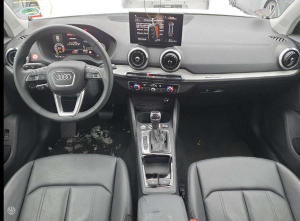 White Audi Q2 2025 in Klaipeda, with an engine capacity of 1.98 L and mileage of 7 thousand km for 14100 €, photo 5 on AUTOMOTO.COM.LV