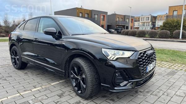 Melns Audi Q3 2025 Rīga, ar dzinēja tilpumu 1.50 L un nobraukumu 2 tūkst. km par 39700 €, foto 2 vietnē AUTOMOTO.COM.LV