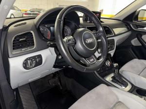Black Audi Q3 2011 in Kaunas, with an engine capacity of 1.97 L and mileage of 246 thousand km for 9999 €, photo 10 on AUTOMOTO.COM.LV