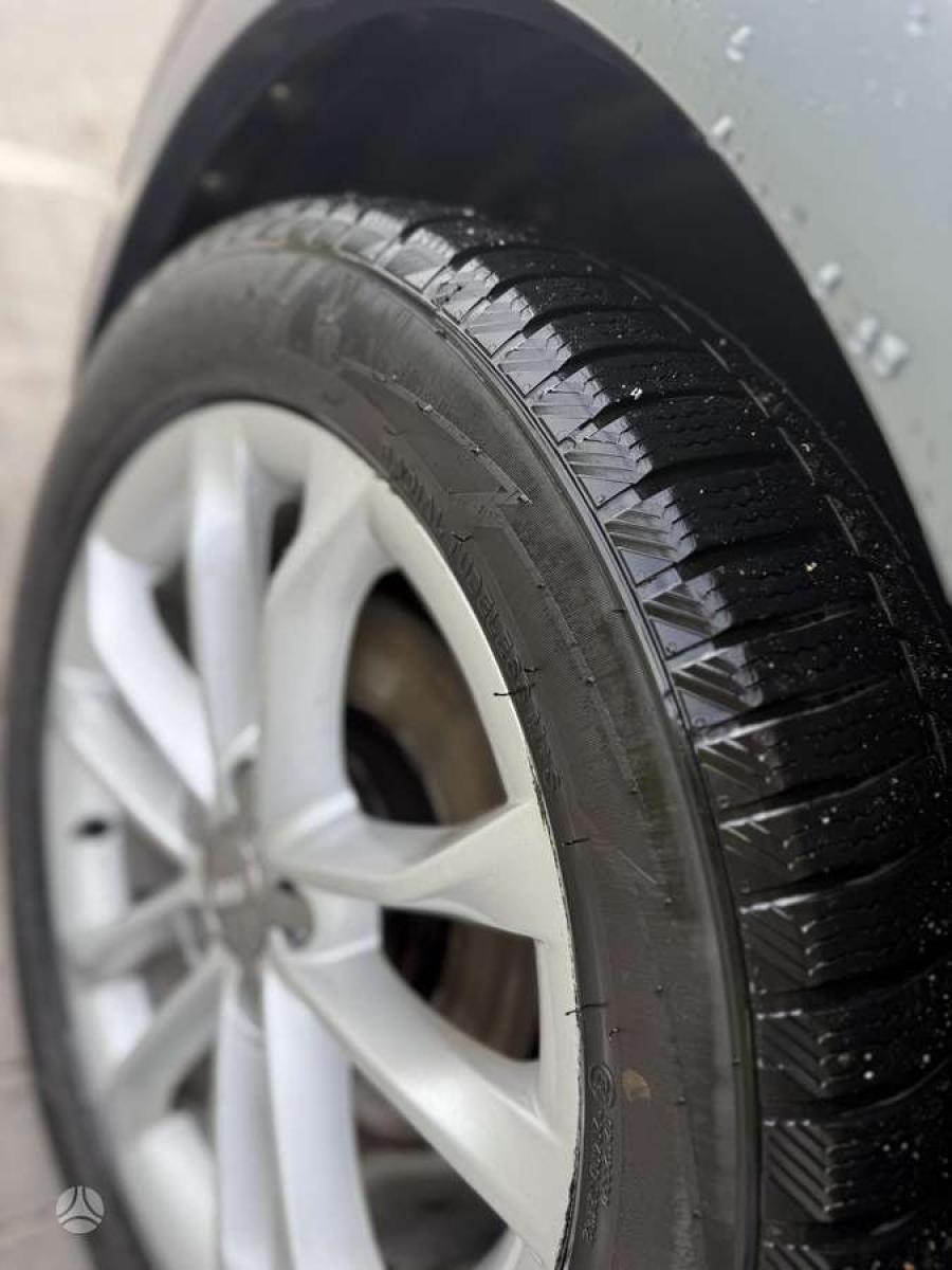 Melns Audi Q3 2011 Kazlų Rūda, ar dzinēja tilpumu 1.97 L un nobraukumu 312 tūkst. km par 9500 €, foto 7 vietnē AUTOMOTO.COM.LV
