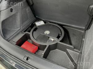 Black Audi Q3 2011 in Jelgava, with an engine capacity of 2.00 L and mileage of 289 thousand km for 9700 €, photo 9 on AUTOMOTO.COM.LV