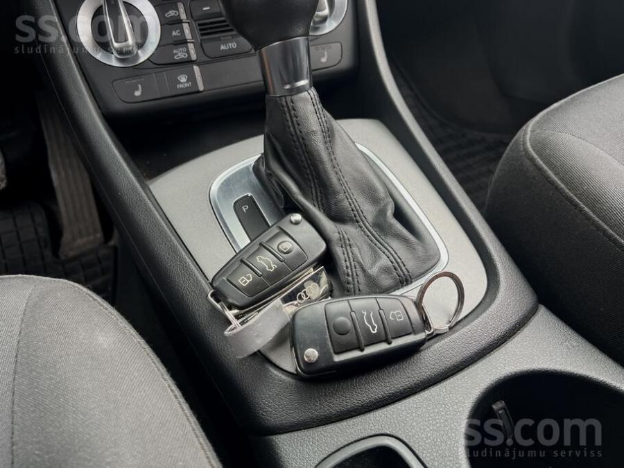 Black Audi Q3 2011 in Jelgava, with an engine capacity of 2.00 L and mileage of 289 thousand km for 9700 €, photo 13 on AUTOMOTO.COM.LV
