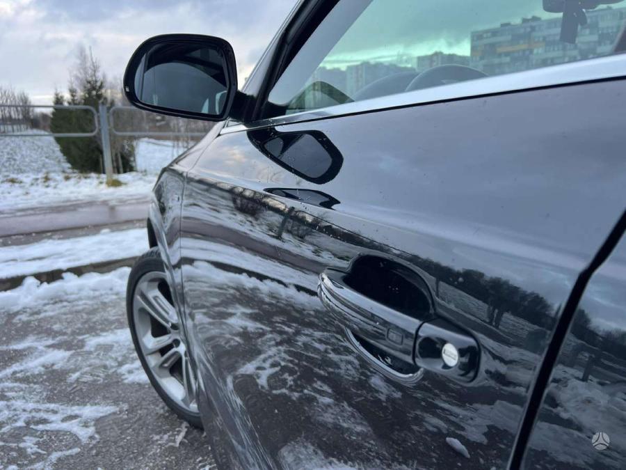Black Audi Q3 2012 in Vilnius, with an engine capacity of 1.98 L and mileage of 223 thousand km for 8900 €, photo 19 on AUTOMOTO.COM.LV