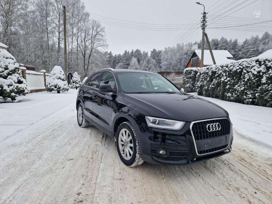 Black Audi Q3 2012 in Panevezys, with an engine capacity of 2.00 L and mileage of 300 thousand km for 6990 €, photo 9 on AUTOMOTO.COM.LV