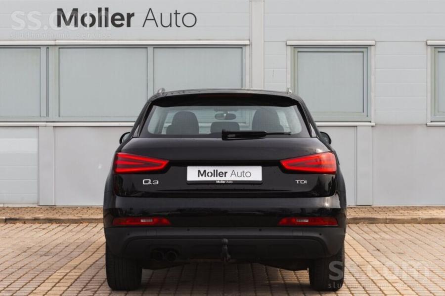 Black Audi Q3 2012 in Ventspils, with an engine capacity of 2.00 L and mileage of 185 thousand km for 11950 €, photo 4 on AUTOMOTO.COM.LV