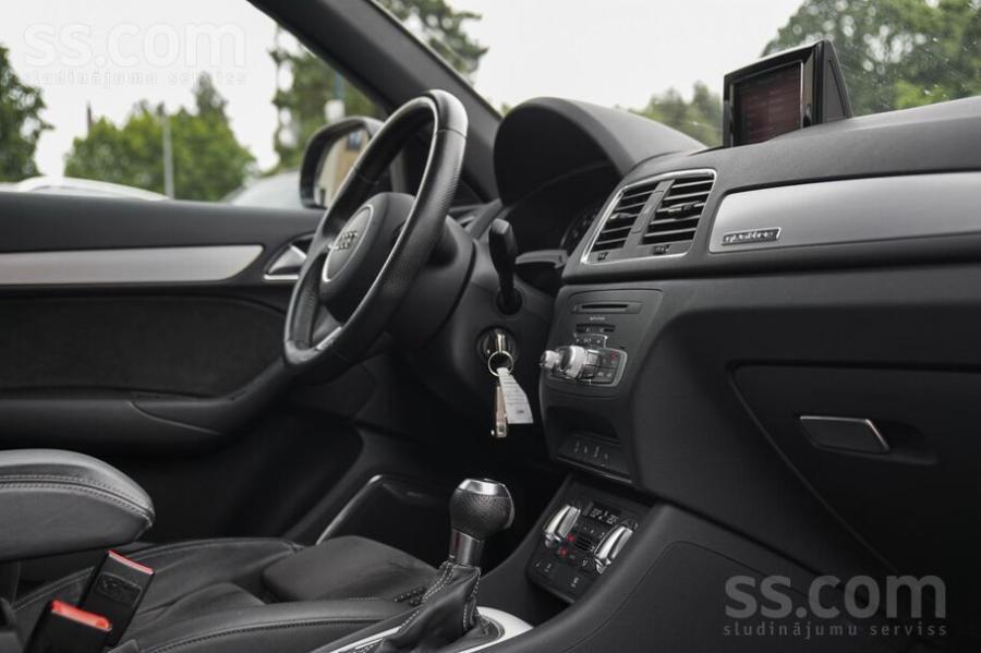 Black Audi Q3 2012 in Riga, with an engine capacity of 2.00 L and mileage of 153 thousand km for 12990 €, photo 11 on AUTOMOTO.COM.LV