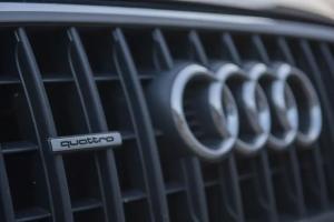 Melns Audi Q3 2012 Grobiņa, ar dzinēja tilpumu 2.00 L un nobraukumu 220 tūkst. km par 13900 €, foto 11 vietnē AUTOMOTO.COM.LV