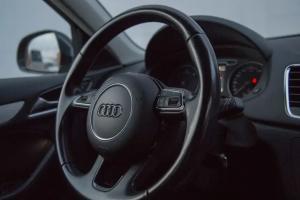 Melns Audi Q3 2012 Grobiņa, ar dzinēja tilpumu 2.00 L un nobraukumu 220 tūkst. km par 13900 €, foto 13 vietnē AUTOMOTO.COM.LV