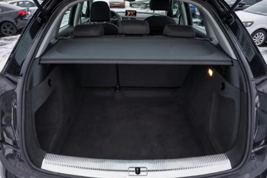 Melns Audi Q3 2012 Liepāja, ar dzinēja tilpumu 2.00 L un nobraukumu 225 tūkst. km par 13350 €, foto 12 vietnē AUTOMOTO.COM.LV