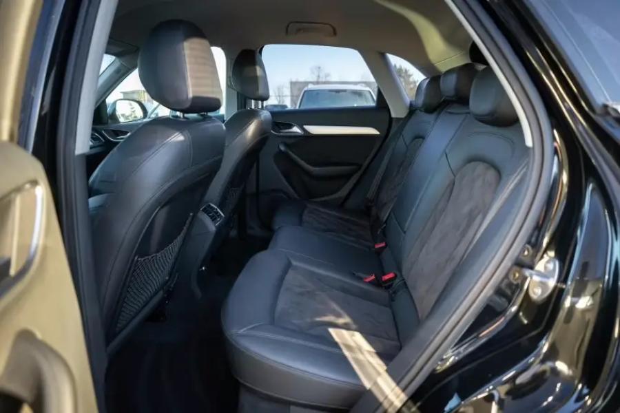 Melns Audi Q3 2012 Liepāja, ar dzinēja tilpumu 2.00 L un nobraukumu 203 tūkst. km par 16250 €, foto 11 vietnē AUTOMOTO.COM.LV