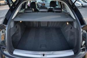 Melns Audi Q3 2012 Liepāja, ar dzinēja tilpumu 2.00 L un nobraukumu 203 tūkst. km par 16250 €, foto 12 vietnē AUTOMOTO.COM.LV