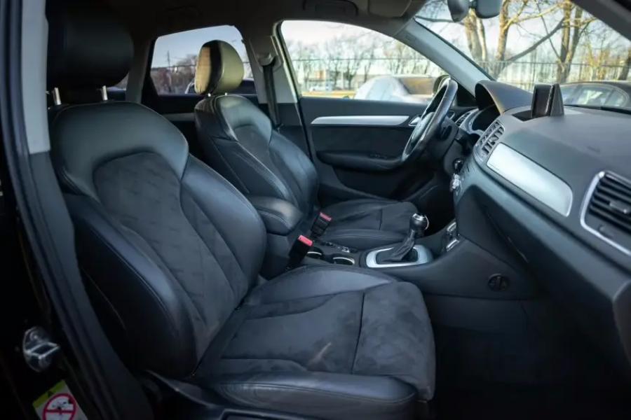 Melns Audi Q3 2012 Liepāja, ar dzinēja tilpumu 2.00 L un nobraukumu 203 tūkst. km par 16250 €, foto 14 vietnē AUTOMOTO.COM.LV