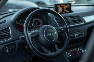 Melns Audi Q3 2012 Liepāja, ar dzinēja tilpumu 2.00 L un nobraukumu 203 tūkst. km par 16250 €, foto 15 vietnē AUTOMOTO.COM.LV