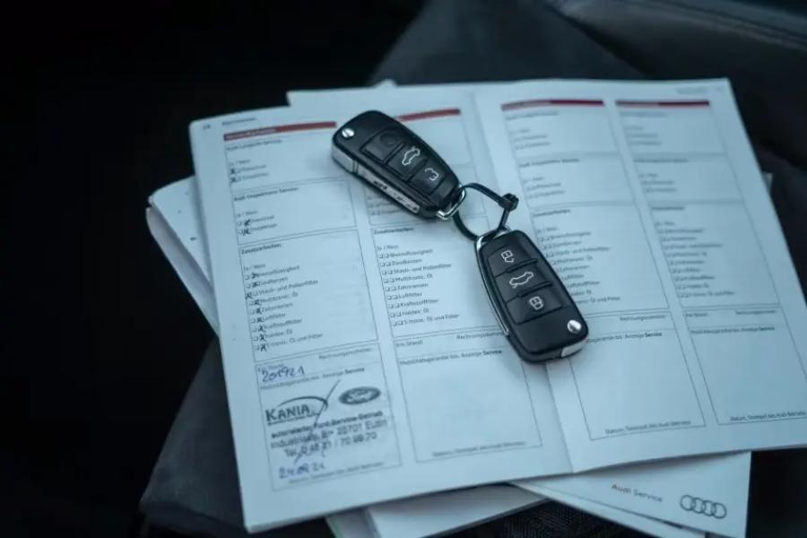 Melns Audi Q3 2012 Liepāja, ar dzinēja tilpumu 2.00 L un nobraukumu 203 tūkst. km par 16250 €, foto 32 vietnē AUTOMOTO.COM.LV