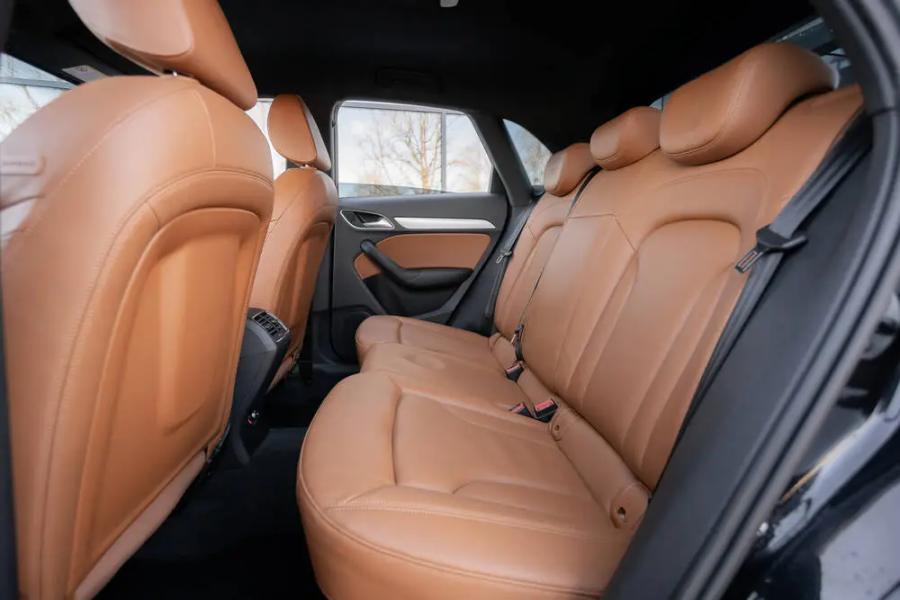 Melns Audi Q3 2012 Jelgava, ar dzinēja tilpumu 2.00 L un nobraukumu 189 tūkst. km par 11790 €, foto 14 vietnē AUTOMOTO.COM.LV