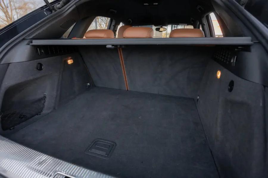 Melns Audi Q3 2012 Jelgava, ar dzinēja tilpumu 2.00 L un nobraukumu 189 tūkst. km par 11790 €, foto 20 vietnē AUTOMOTO.COM.LV