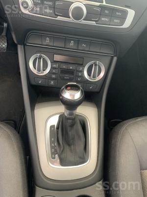 Black Audi Q3 2012 in Ogre, with an engine capacity of 2.00 L and mileage of 210 thousand km for 10770 €, photo 14 on AUTOMOTO.COM.LV
