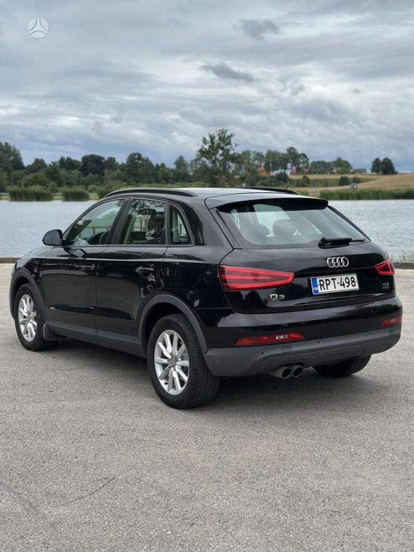 Black Audi Q3 2012 in Taurage, with an engine capacity of 1.97 L and mileage of 306 thousand km for 8000 €, photo 4 on AUTOMOTO.COM.LV