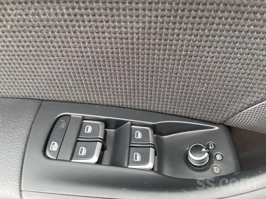 Black Audi Q3 2012 in Ogre, with an engine capacity of 2.00 L and mileage of 188 thousand km for 11970 €, photo 21 on AUTOMOTO.COM.LV