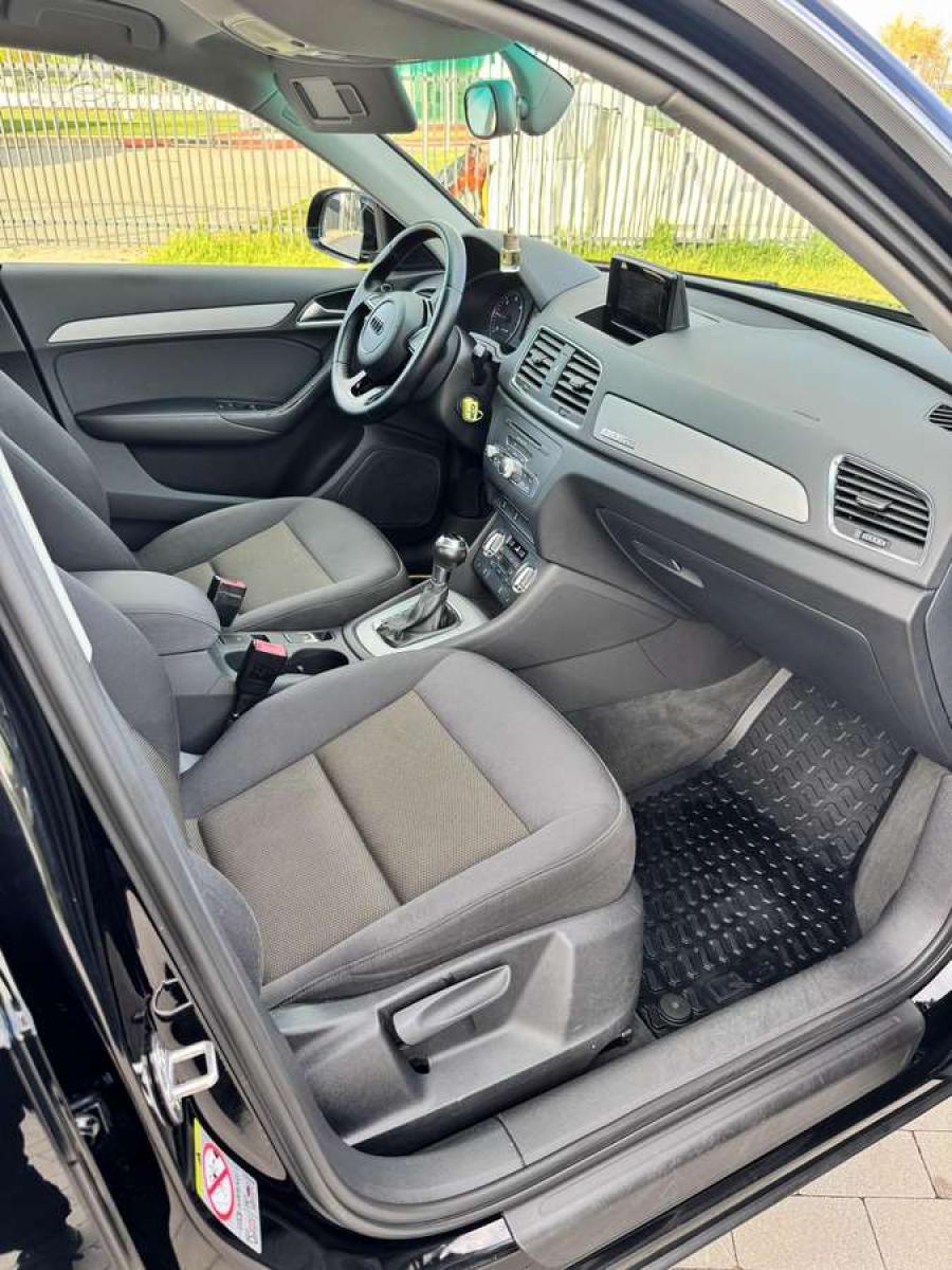 Black Audi Q3 2012 in Jonava, with an engine capacity of 2.00 L and mileage of 318 thousand km for 8999 €, photo 12 on AUTOMOTO.COM.LV