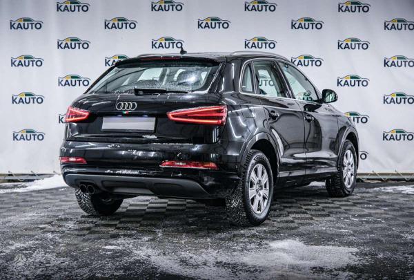 Black Audi Q3 2013 in Kaunas, with an engine capacity of 2.00 L and mileage of 274 thousand km for 10990 €, photo 3 on AUTOMOTO.COM.LV
