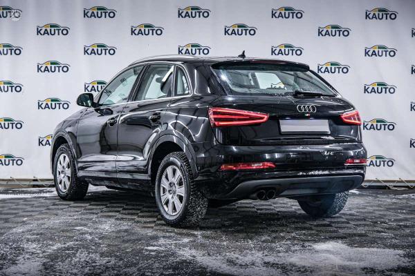 Black Audi Q3 2013 in Kaunas, with an engine capacity of 2.00 L and mileage of 274 thousand km for 10990 €, photo 4 on AUTOMOTO.COM.LV