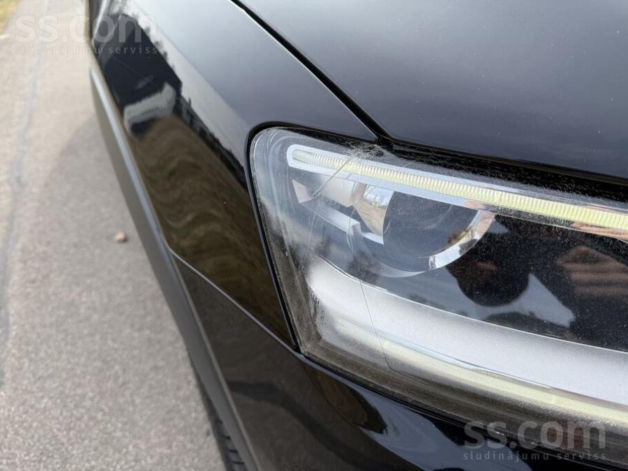 Black Audi Q3 2013 in Riga, with an engine capacity of 2.00 L and mileage of 137 thousand km for 12000 €, photo 10 on AUTOMOTO.COM.LV
