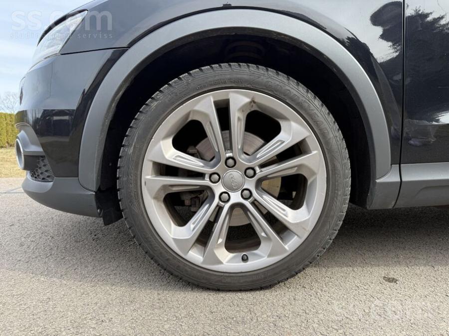 Black Audi Q3 2013 in Riga, with an engine capacity of 2.00 L and mileage of 137 thousand km for 12000 €, photo 19 on AUTOMOTO.COM.LV