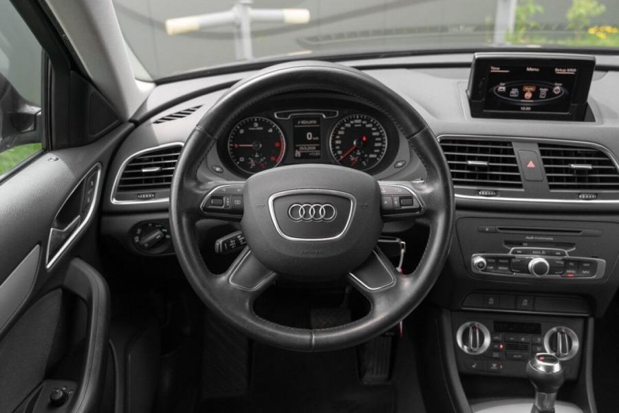 Black Audi Q3 2013 in Vilnius, with an engine capacity of 2.00 L and mileage of 62 thousand km for 12550 €, photo 20 on AUTOMOTO.COM.LV