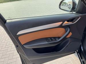 Melns Audi Q3 2013 Telšiai, ar dzinēja tilpumu 1.97 L un nobraukumu 230 tūkst. km par 9200 €, foto 19 vietnē AUTOMOTO.COM.LV