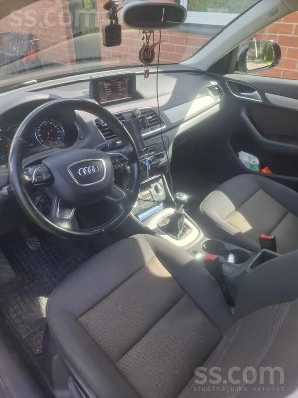 Melns Audi Q3 2013 Jelgava, ar dzinēja tilpumu 2.00 L un nobraukumu 303 tūkst. km par 10150 €, foto 4 vietnē AUTOMOTO.COM.LV