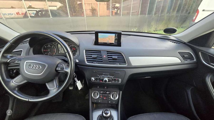 Black Audi Q3 2013 in Kaunas, with an engine capacity of 1.97 L and mileage of 275 thousand km for 5650 €, photo 12 on AUTOMOTO.COM.LV