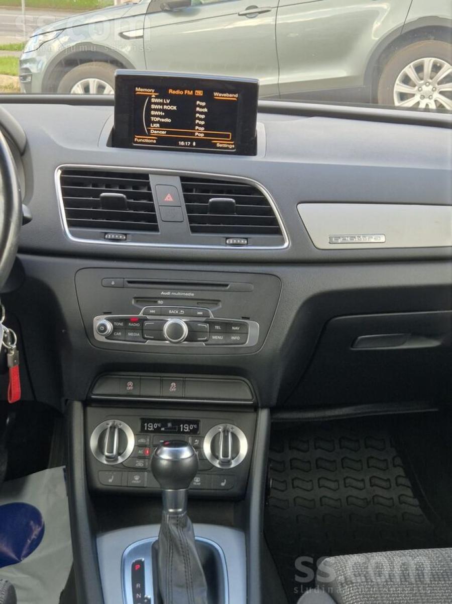 Black Audi Q3 2013 in Riga, with an engine capacity of 2.00 L and mileage of 313 thousand km for 8990 €, photo 12 on AUTOMOTO.COM.LV