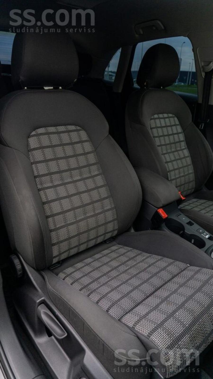 Black Audi Q3 2013 in Riga, with an engine capacity of 2.00 L and mileage of 313 thousand km for 8990 €, photo 28 on AUTOMOTO.COM.LV