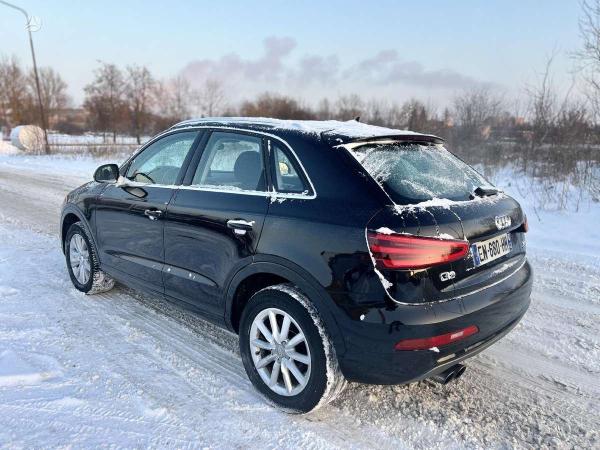 Melns Audi Q3 2014 Panevēža, ar dzinēja tilpumu 1.97 L un nobraukumu 274 tūkst. km par 9900 €, foto 5 vietnē AUTOMOTO.COM.LV