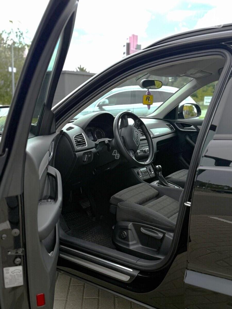 Black Audi Q3 2014 in Vilnius, with an engine capacity of 2.00 L and mileage of 232 thousand km for 12500 €, photo 10 on AUTOMOTO.COM.LV