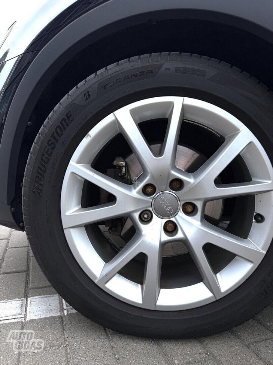 Black Audi Q3 2014 in Vilnius, with an engine capacity of 2.00 L and mileage of 232 thousand km for 12500 €, photo 35 on AUTOMOTO.COM.LV