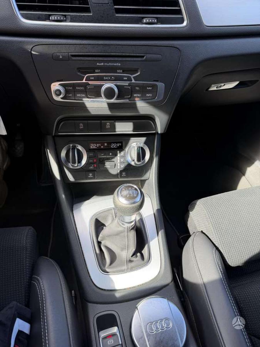Black Audi Q3 2014 in Siauliai, with an engine capacity of 1.97 L and mileage of 289 thousand km for 10399 €, photo 18 on AUTOMOTO.COM.LV