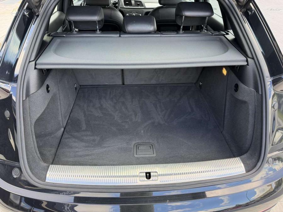 Black Audi Q3 2014 in Siauliai, with an engine capacity of 1.97 L and mileage of 289 thousand km for 10399 €, photo 28 on AUTOMOTO.COM.LV