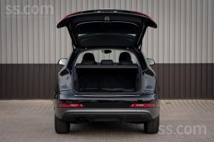 Melns Audi Q3 2014 Talsi, ar dzinēja tilpumu 2.00 L un nobraukumu 205 tūkst. km par 12550 €, foto 7 vietnē AUTOMOTO.COM.LV