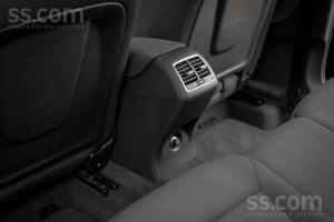 Melns Audi Q3 2014 Talsi, ar dzinēja tilpumu 2.00 L un nobraukumu 205 tūkst. km par 12550 €, foto 27 vietnē AUTOMOTO.COM.LV