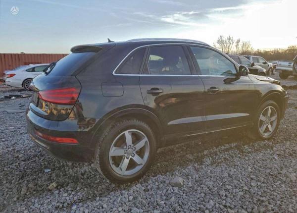Black Audi Q3 2015 in Siauliai, with an engine capacity of 1.98 L and mileage of 178 thousand km for 5950 €, photo 4 on AUTOMOTO.COM.LV