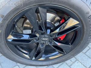 Black Audi Q3 2015 in Jelgava, with an engine capacity of 2.00 L and mileage of 218 thousand km for 12950 €, photo 9 on AUTOMOTO.COM.LV