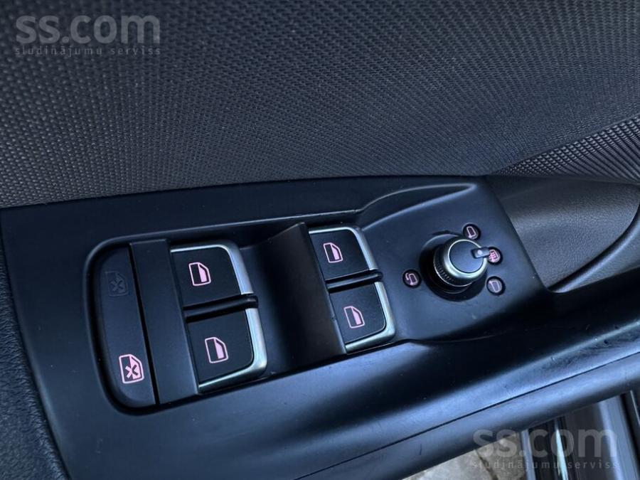 Black Audi Q3 2015 in Jelgava, with an engine capacity of 2.00 L and mileage of 218 thousand km for 12950 €, photo 18 on AUTOMOTO.COM.LV